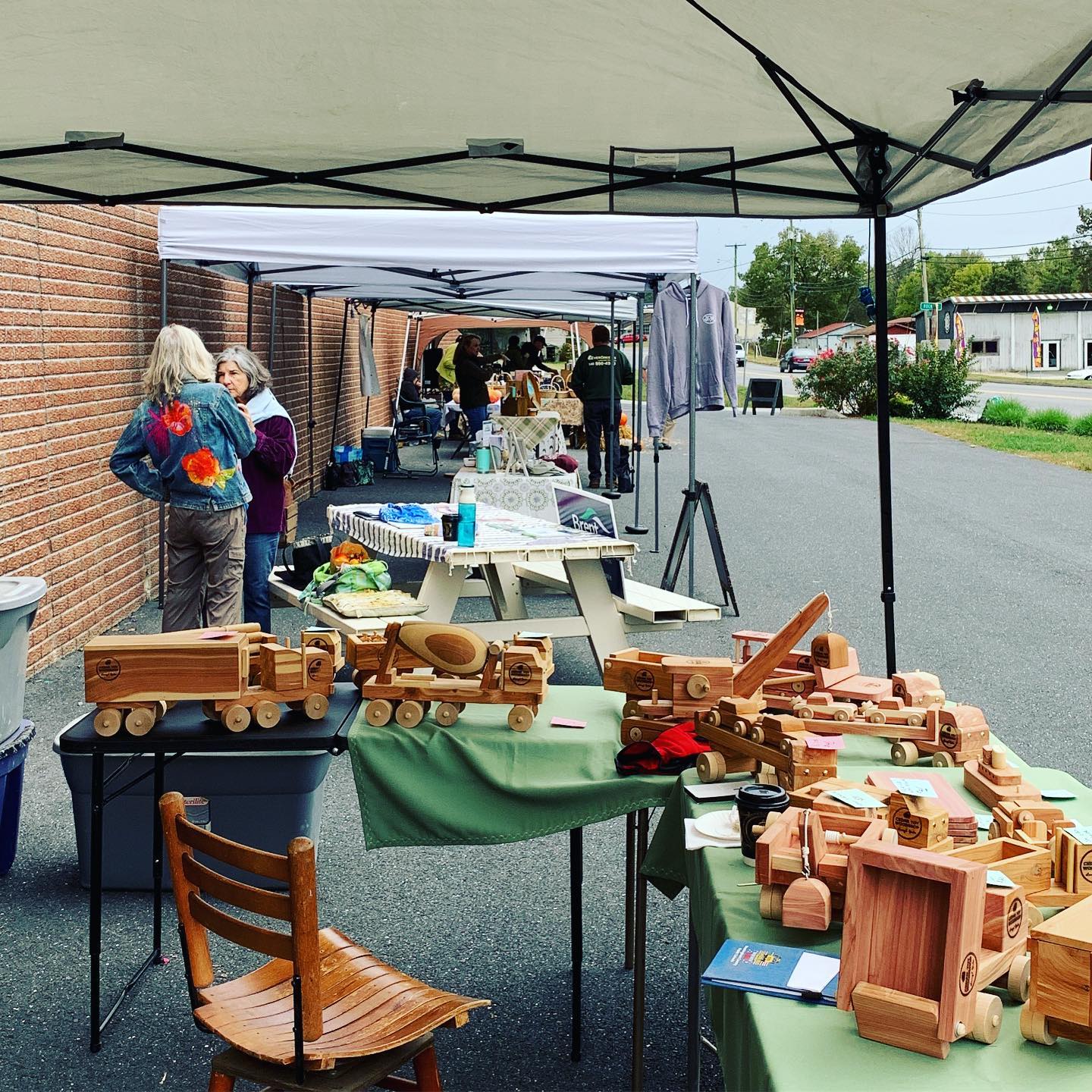 Community Market – Town of Broadway Virginia