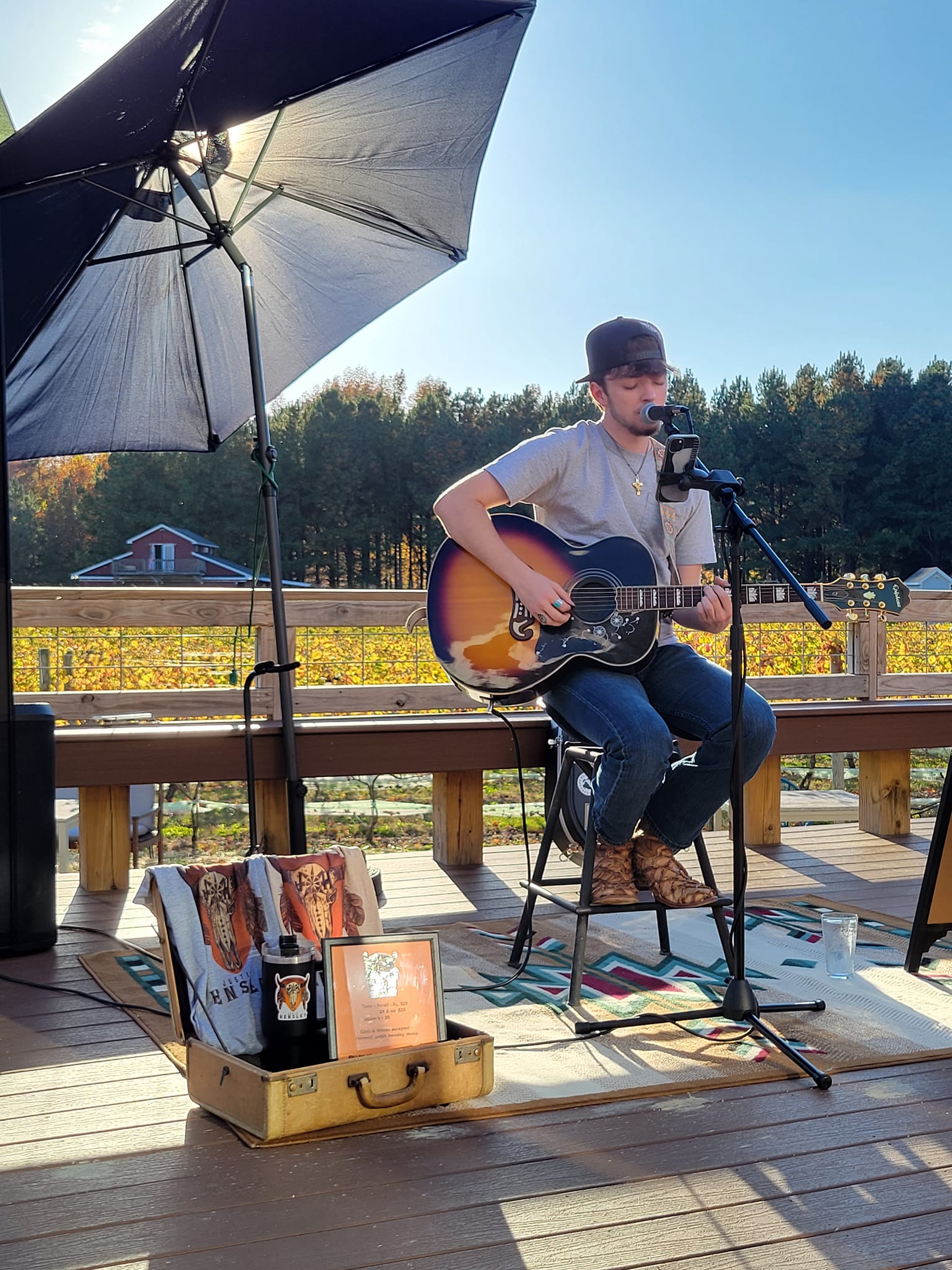 BBQ & Tunes on Main at Fat Boyz BBQ & More - Town of Broadway Virginia